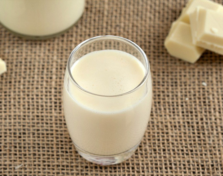 High-Protein White Chocolate Drink